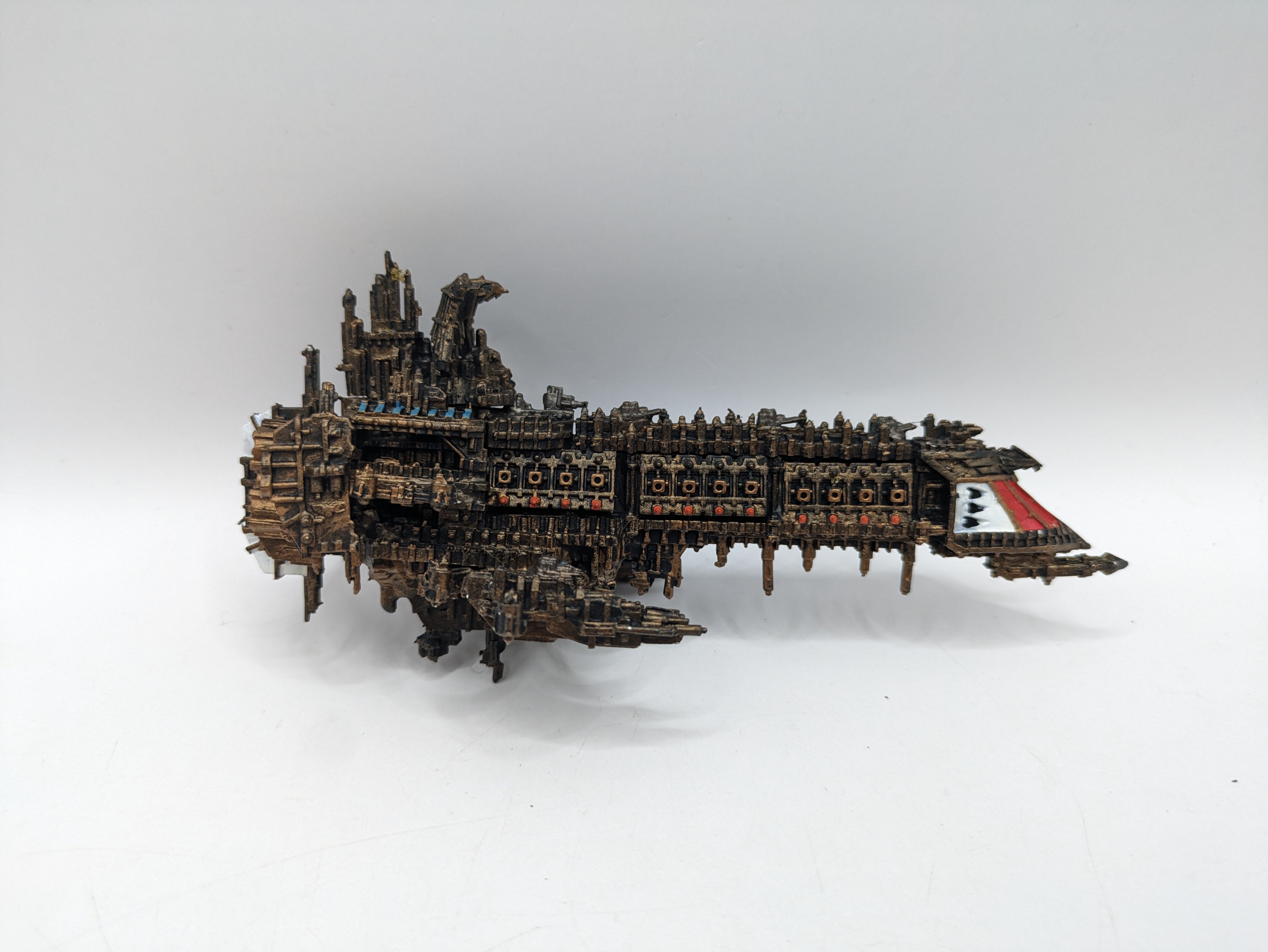 Warhammer 40k Battlefleet Gothic: Imperial Apocalypse Class Battleship